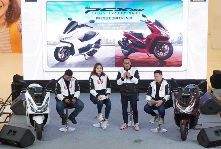 Honda PCX 10 Terbaru Sekarang Dilengkapi Roadsync