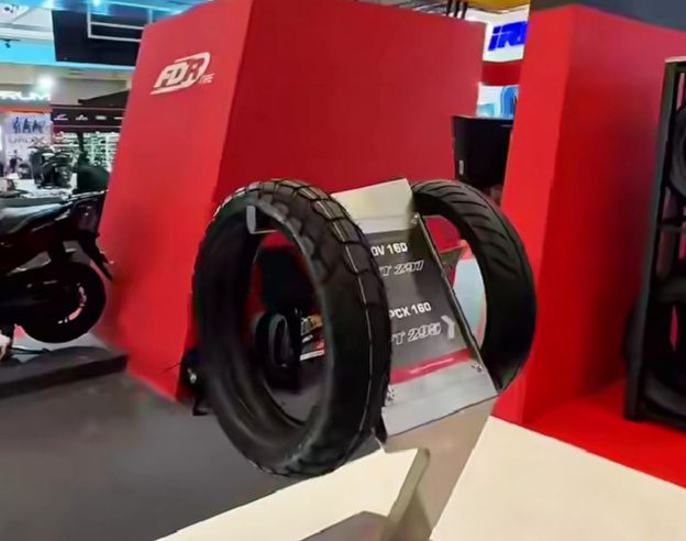 FDR Tire Diskon 15% Untuk Seri Champion di IMOS 2025